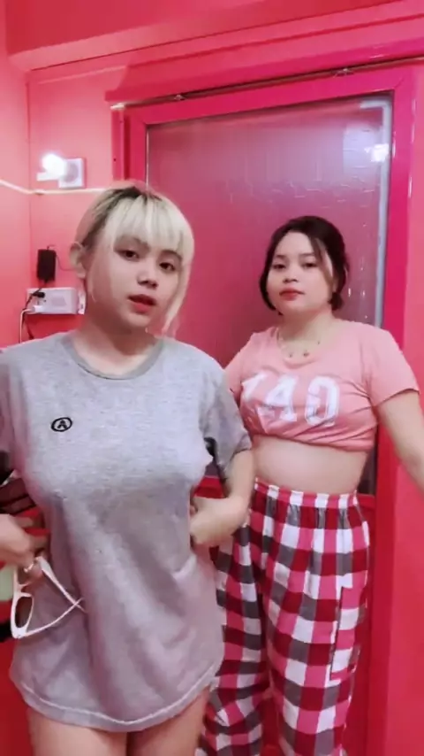 Xmue Xmue (@xmuexmue) on SnackVideo